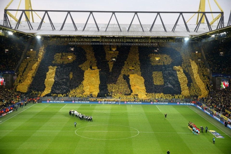 BVB Fan Choreo: Fürs Herz und für'n Puls